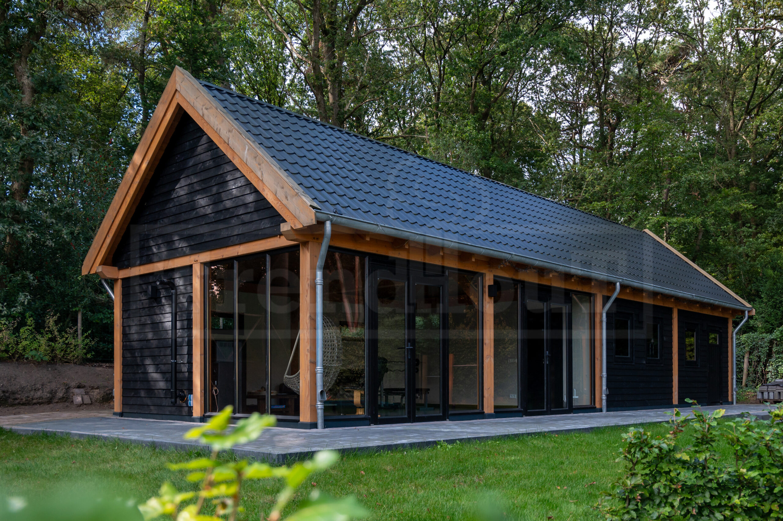 Houten schuur laten bouwen? Ook maatwerk mogelijk bij Trendhout